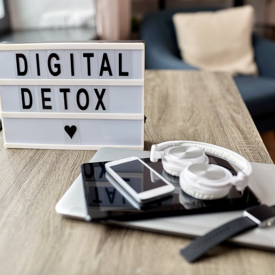 Creating a Digital Detox Plan That Works - Erica Diamond
